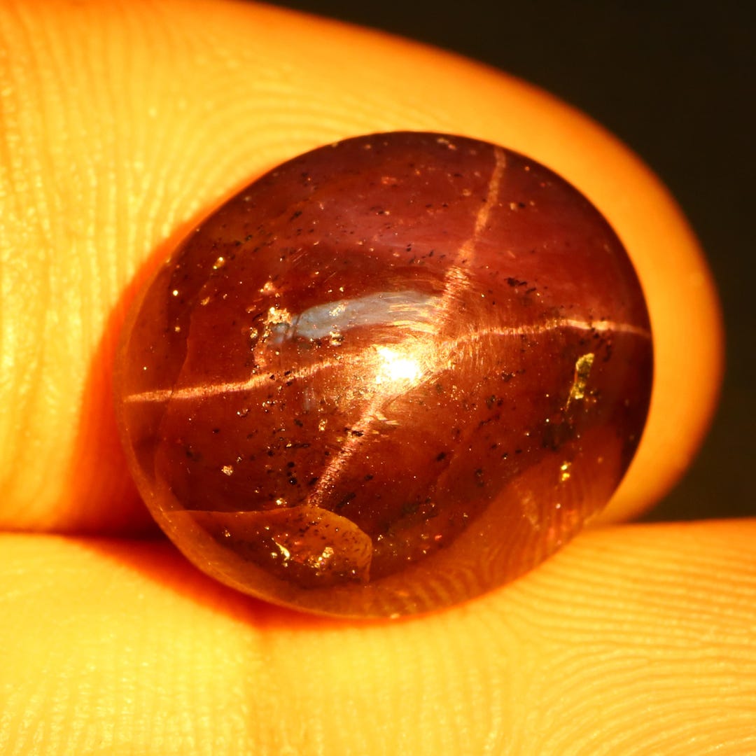 20.65ct INCREDIBLE Star Garnet Cabochon 4-rays 100% Natural Mined From MADAGASCAR - Etsy