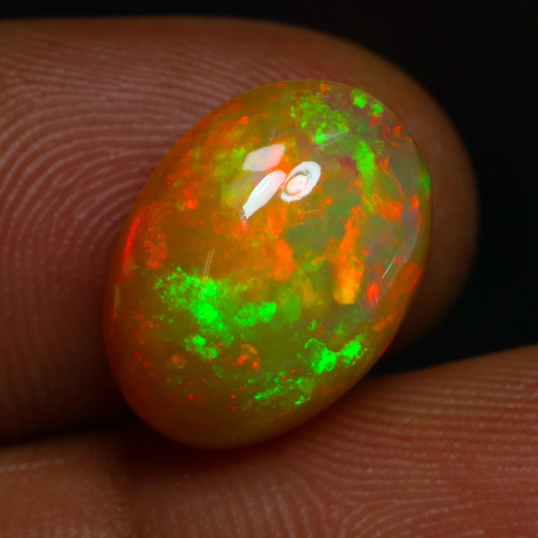 4.65 Ct Maple Leaf Pattern Brightest Terrific Splashes of Rainbow Opal ...
