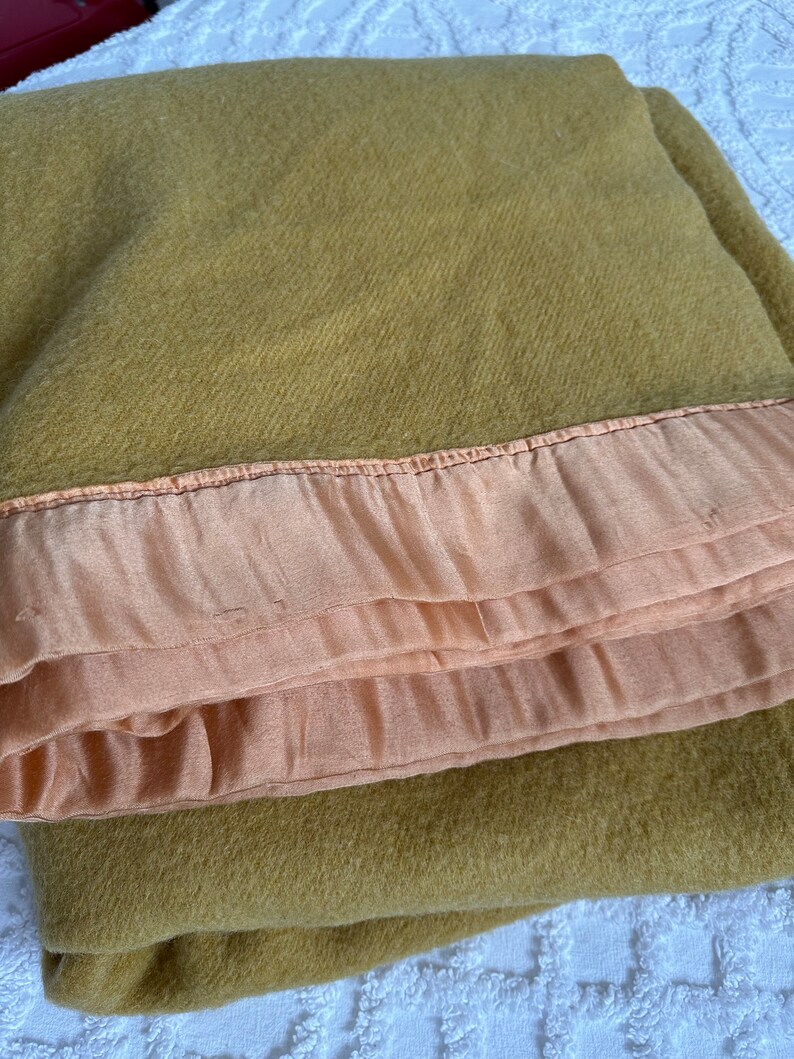 Mustard Yellow Kenwood Pure Wool Blanket. 72" X 78". Mustard With Satin ...