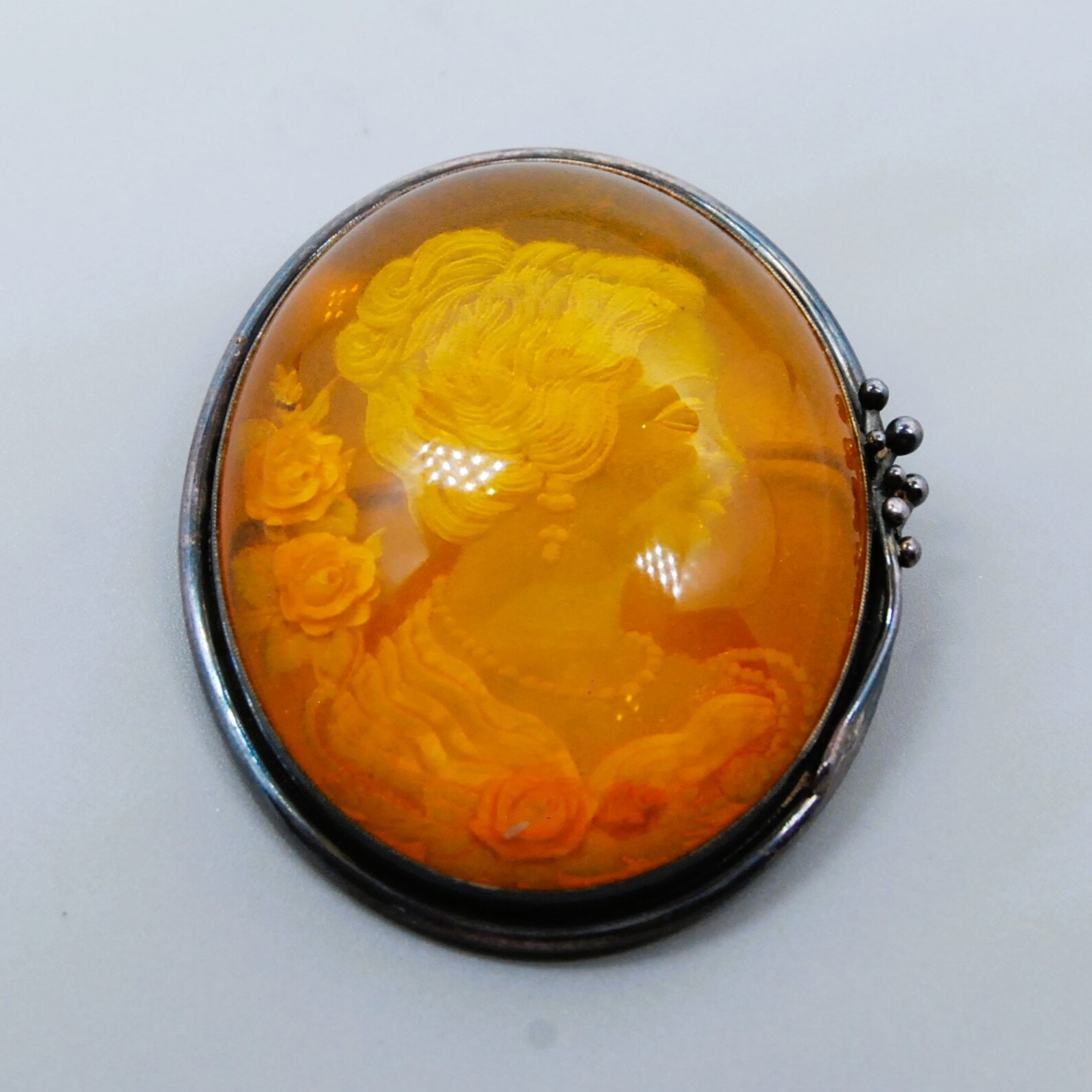 1970's Sterling Silver Reverse Intaglio Carved Lady With Pearls Oval ...