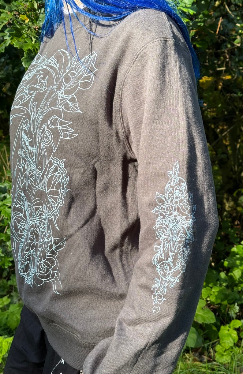 Invincible With Shattered Frostmourne Longsleeve Sweatshirt - Etsy