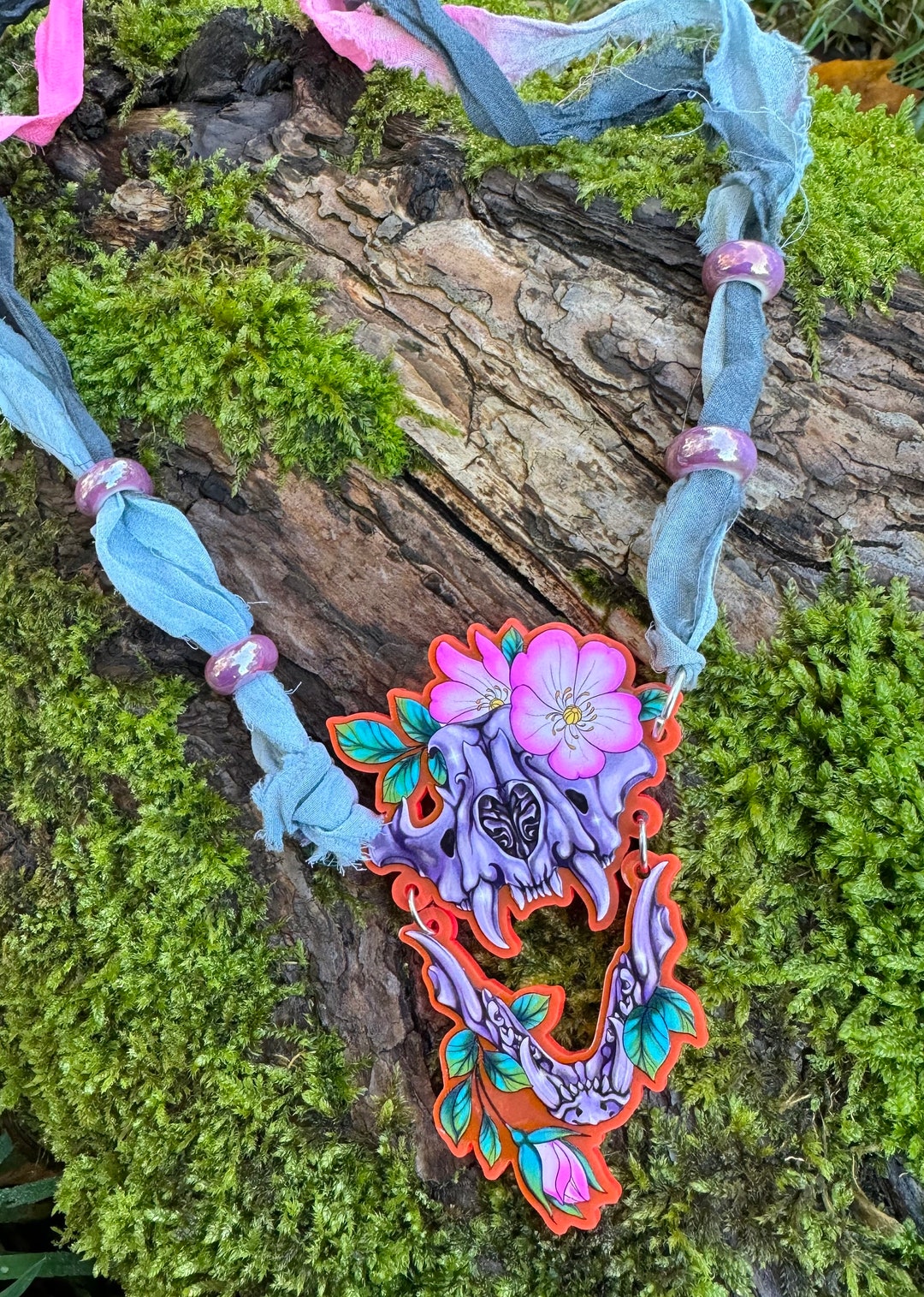 Dusk Feral Druid Skull Acrylic Statement Necklace 50cm - Etsy