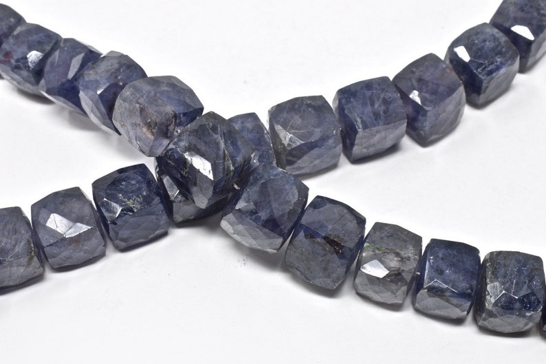 Iolite Faceted Cube Gemstone Beads, Dark Blue Stones, Indian ...