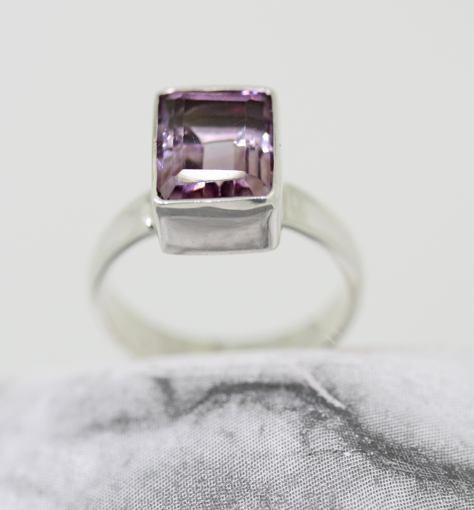 Rectangle Amethyst Faceted Ring / Sterling Silver / Light - Etsy UK