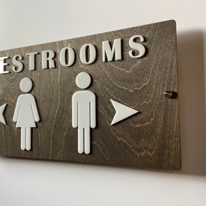 Wood & Acrylic Directional Arrow Bathroom Sign | Unisex Men Women ...