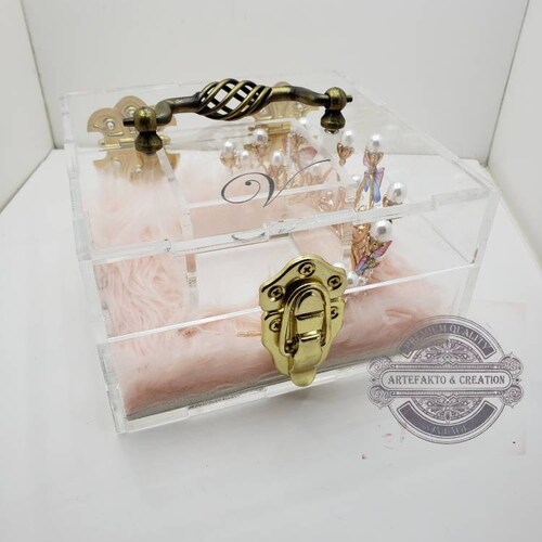 Tiara Carrying Case Wedding Tiara Display Box - Etsy