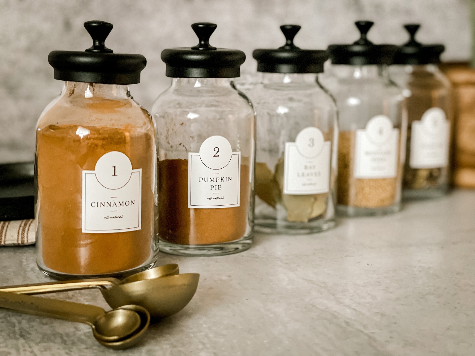 Spice Labels / European Farmhouse Inspired / Numbered Version - Etsy