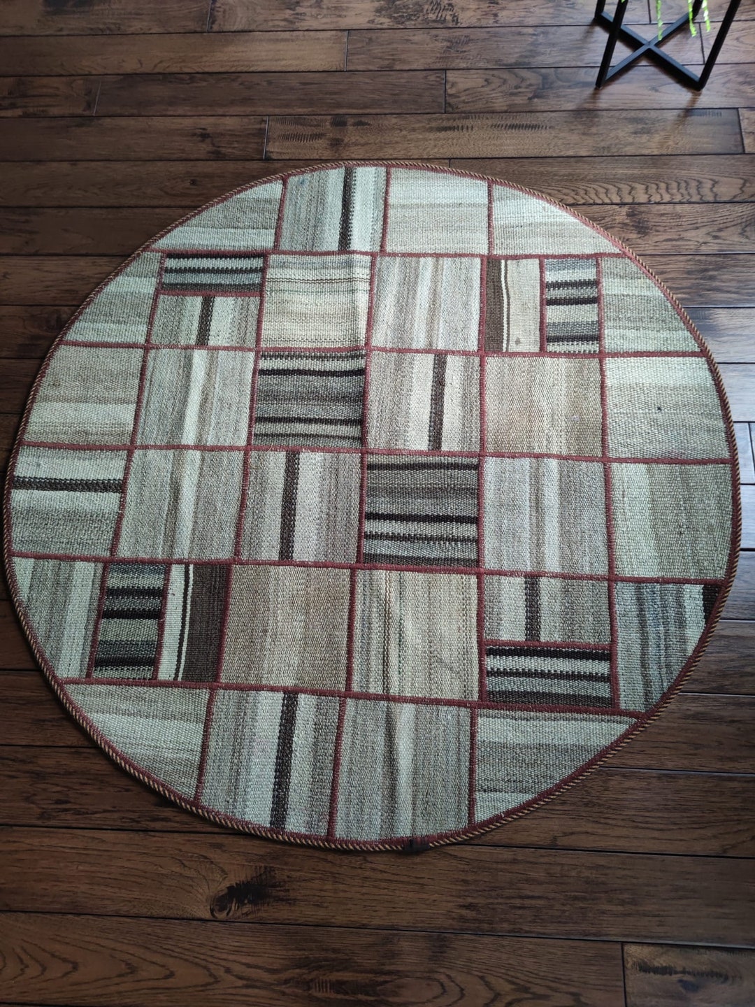 47 Inch Circle Handmade Rug, Small Rug, Turkish Kilim Rug, Area Rug ...