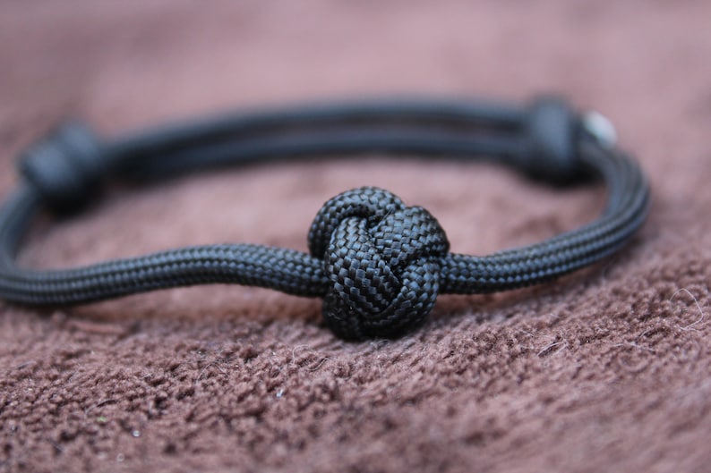 Celtic Knot Paracord Bracelets Set of 4 Assorted - Etsy