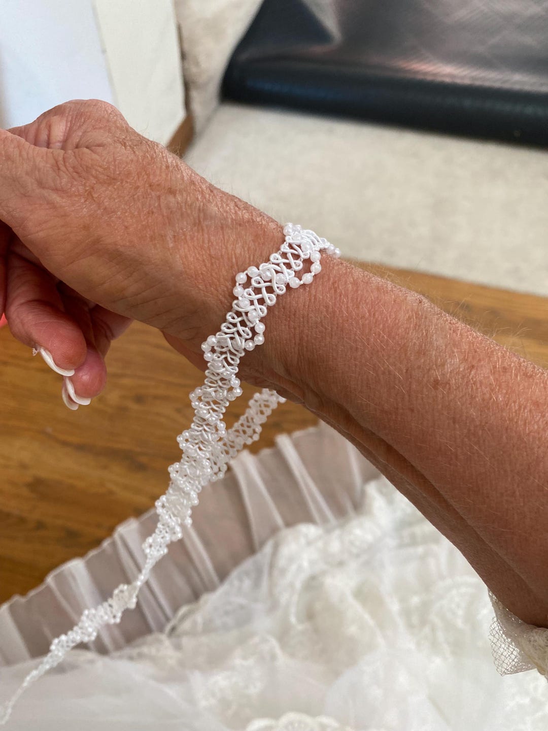 Bridal Emergency! Wedding Dress Train Loop,wrist Train Bracelet ,"wrist ...