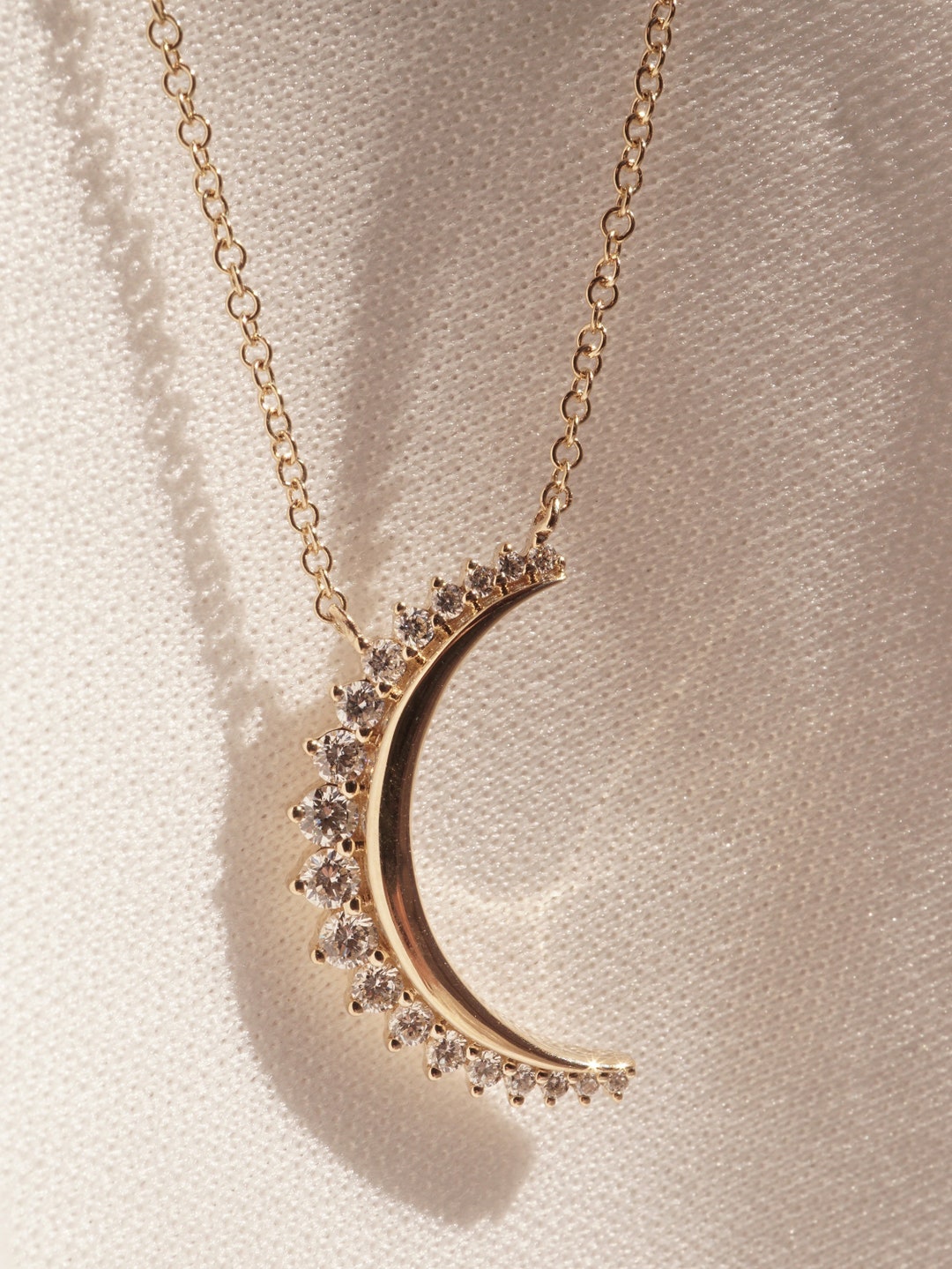 14k Gold Diamond Crescent Necklace - Etsy