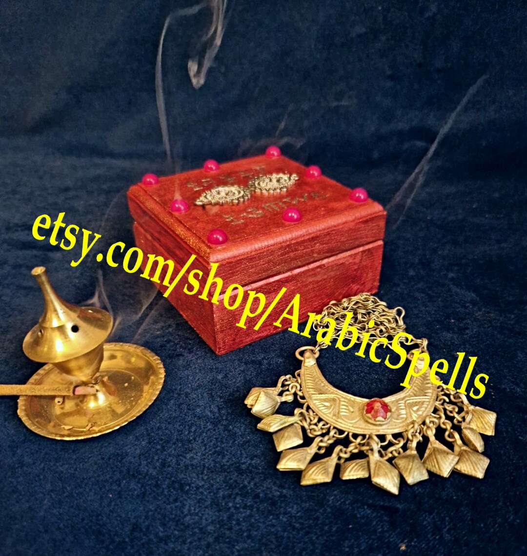 The Enchanting Necklace of Queen Mulkia Marshia- Magnetic Aura, Divine ...