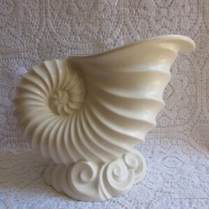 Vintage BESWICK NAUTILUS SHELL Vase Art Deco Pattern 1186 - Etsy