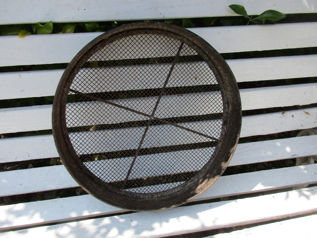 Vintage Rustic Metal GARDEN SIEVE / RIDDLE Shabby Retro - Etsy