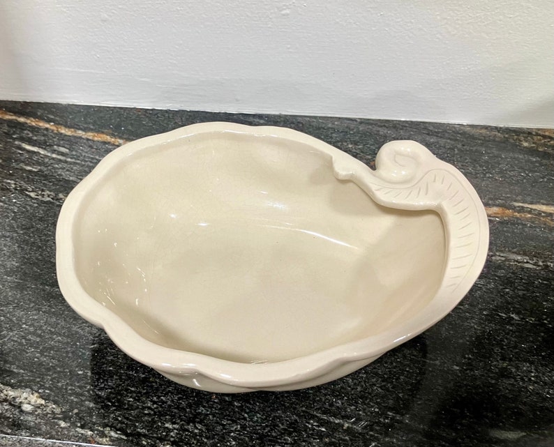 Thai Pottery Shell Dish - Etsy