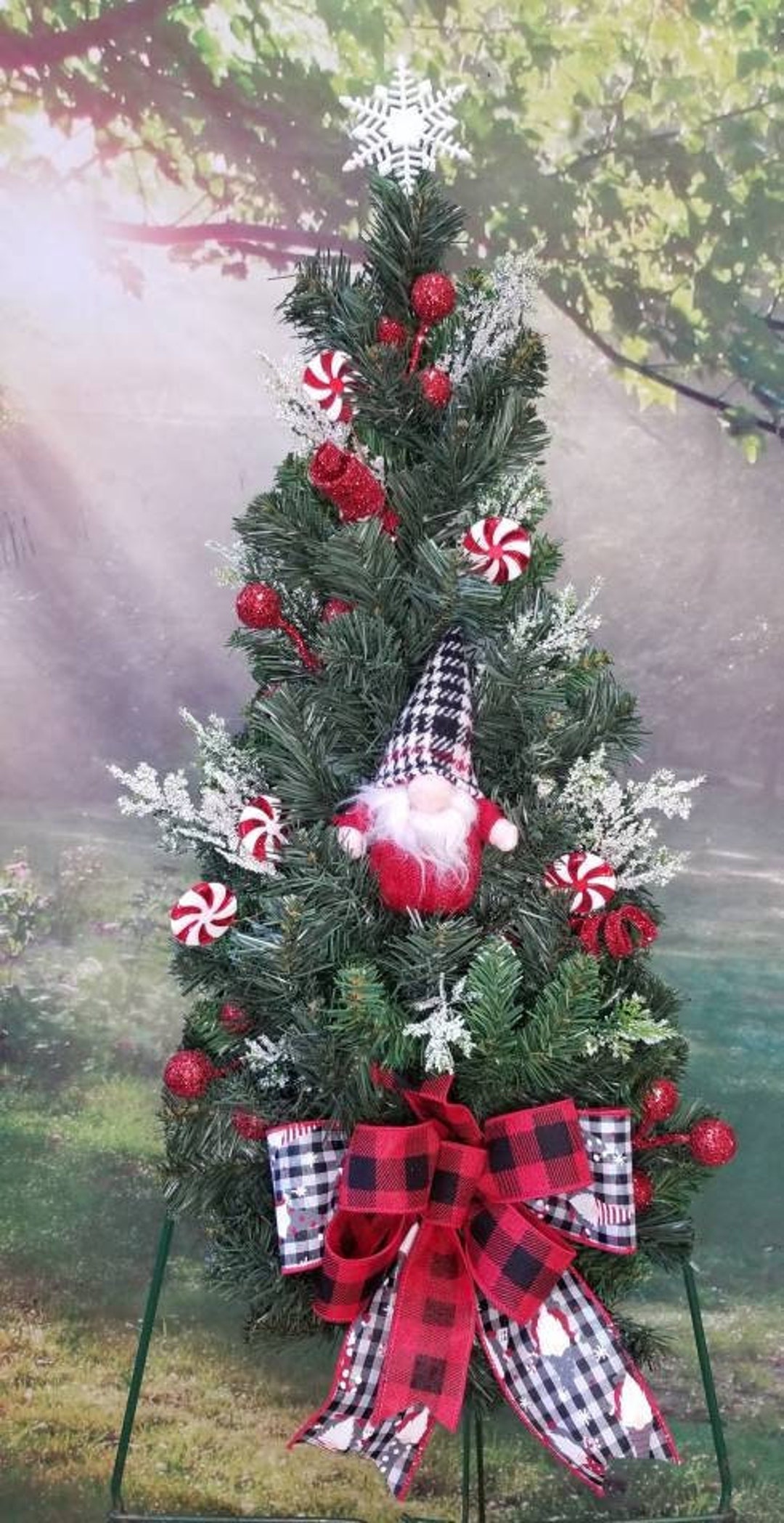 Gnome Christmas Tree, Pine, Cemetery Decoration, Cemetery Flowers ...