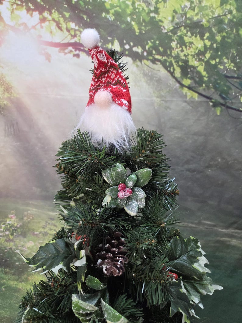 Gnome Christmas Tree, Pine, Cemetery Decoration, Cemetery Flowers ...
