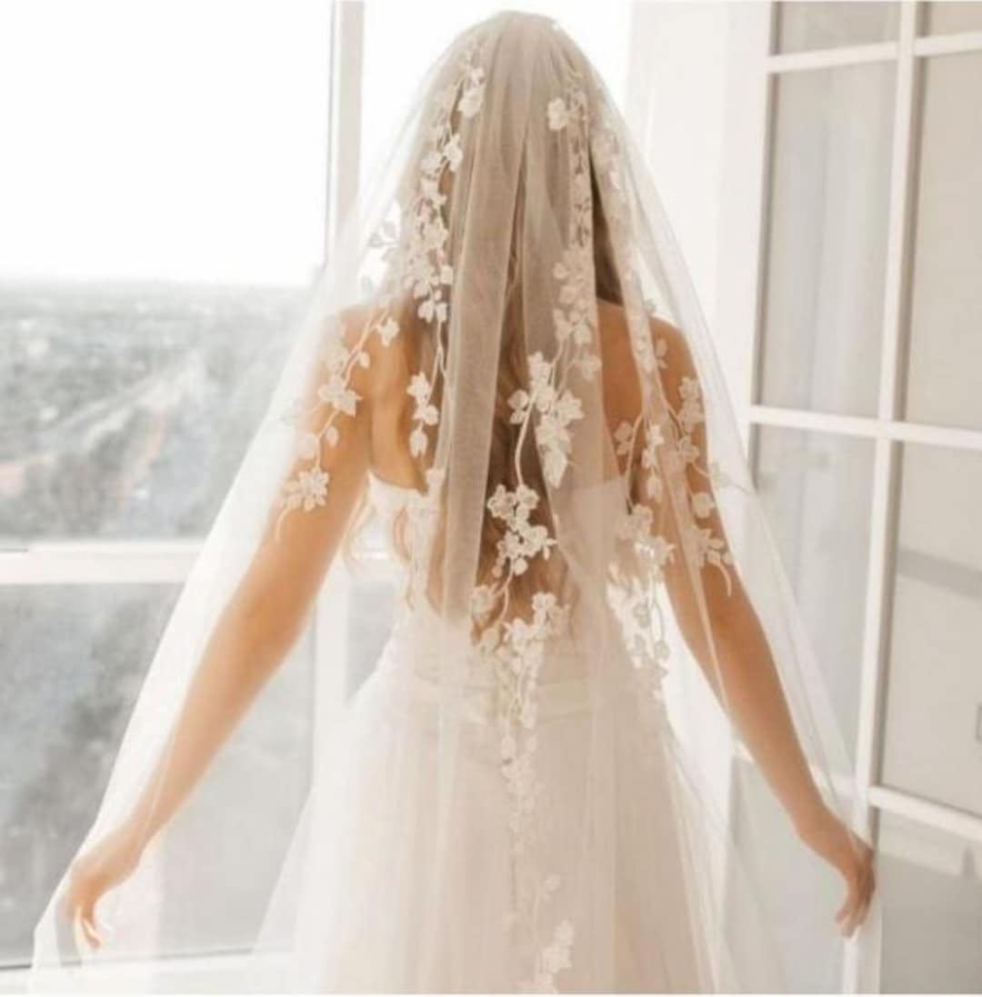 Flower Wedding Veil Embroidered Flower Veil Boho Wedding Veil Floral ...