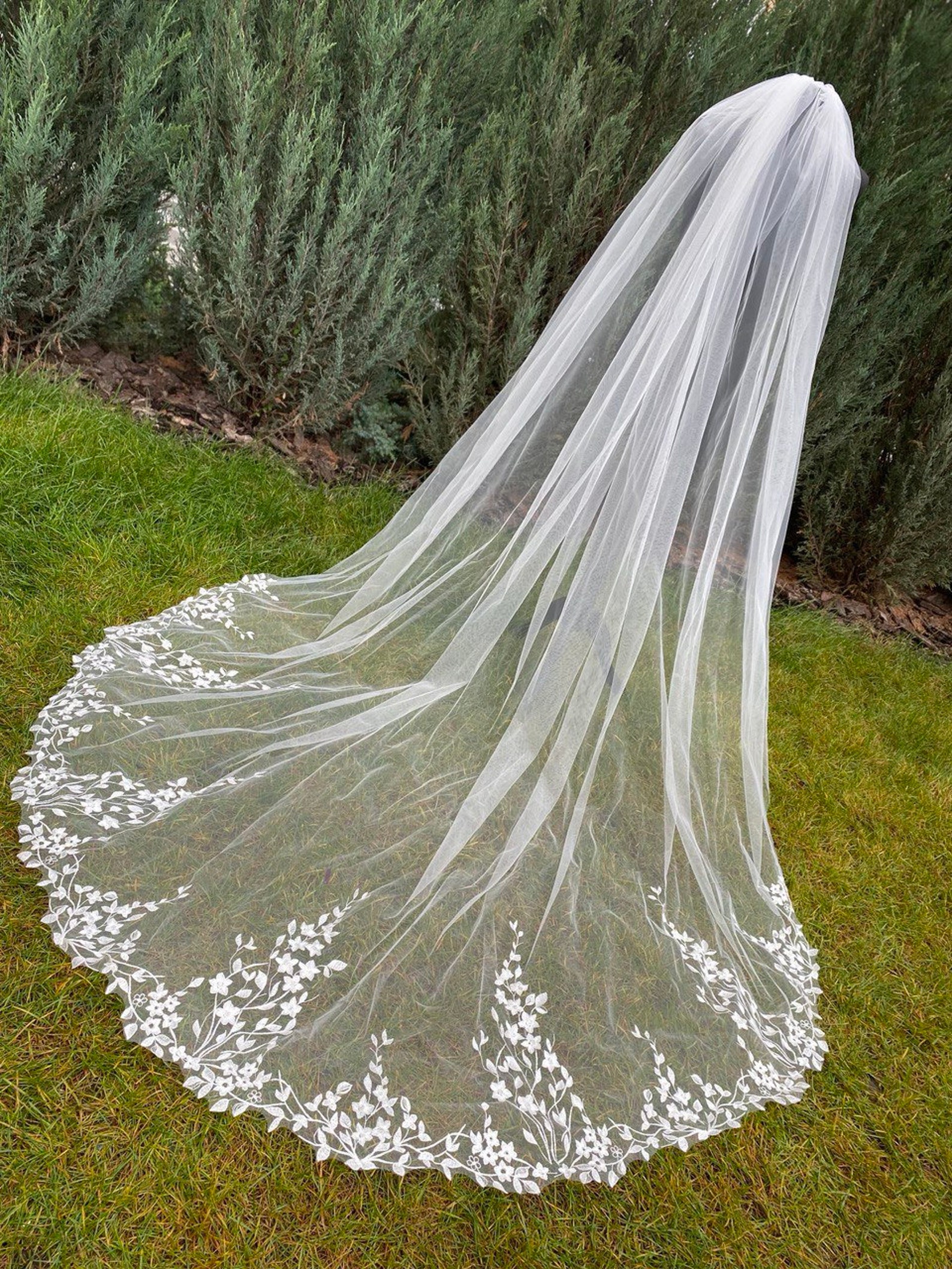 Cathedral Wedding Veil Flower Veil 1 Tier Veil Royal Lenght Veil Boho ...