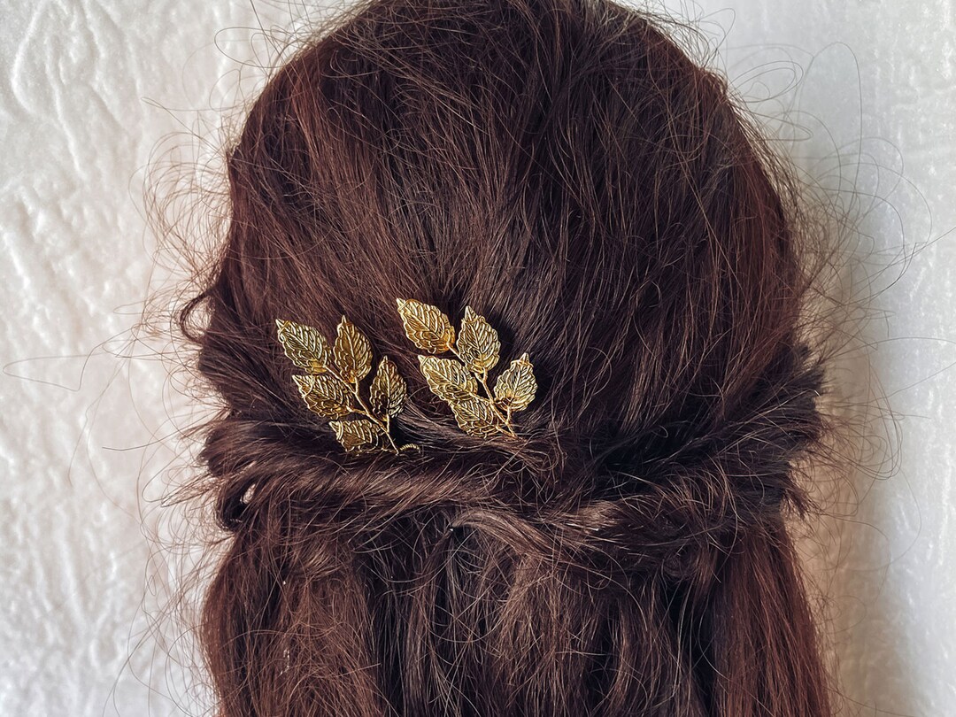 Minimalist and Delicate Gold Leave Bridal Hair Pins Gold Boho Leaf Pins ...