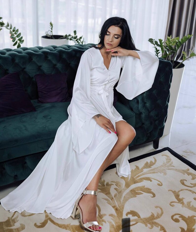 Bridal Robe With Wide Sleeves Satin Silk Boudoir Robe Bridesmaid Gift ...