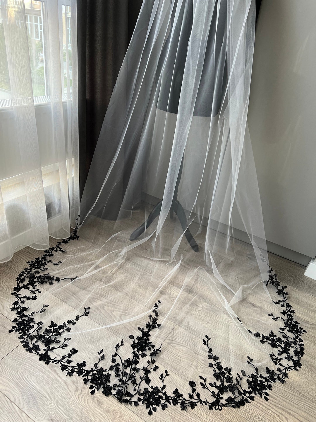 Black Lace Veil Gothic Cathedral Wedding Veil Black Floral Lace Veil ...