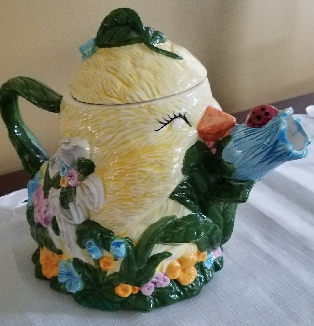 Think Peep, Peep. Miss Peeps Tea Pitcher - Etsy
