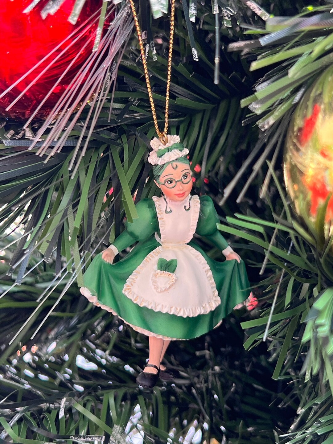 Wizard of Oz Storybook emerald City Maid Ornament - Etsy