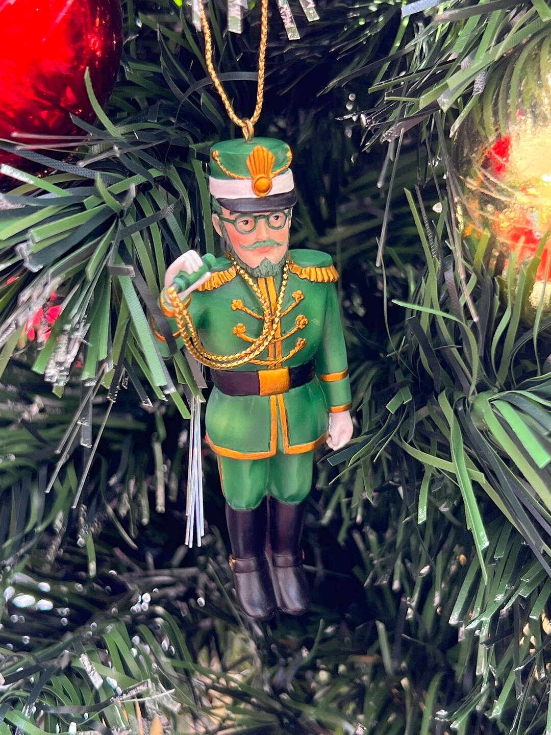 Wizard of Oz Storybook "emerald City Soldier" Ornament Collection ...