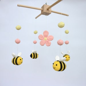 Crochet Bee Baby Mobile: Bumble Bee Nursery Decor - Etsy