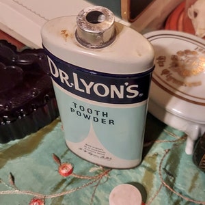 Vintage Dr. Lyon's Tooth Powder Tin | Etsy
