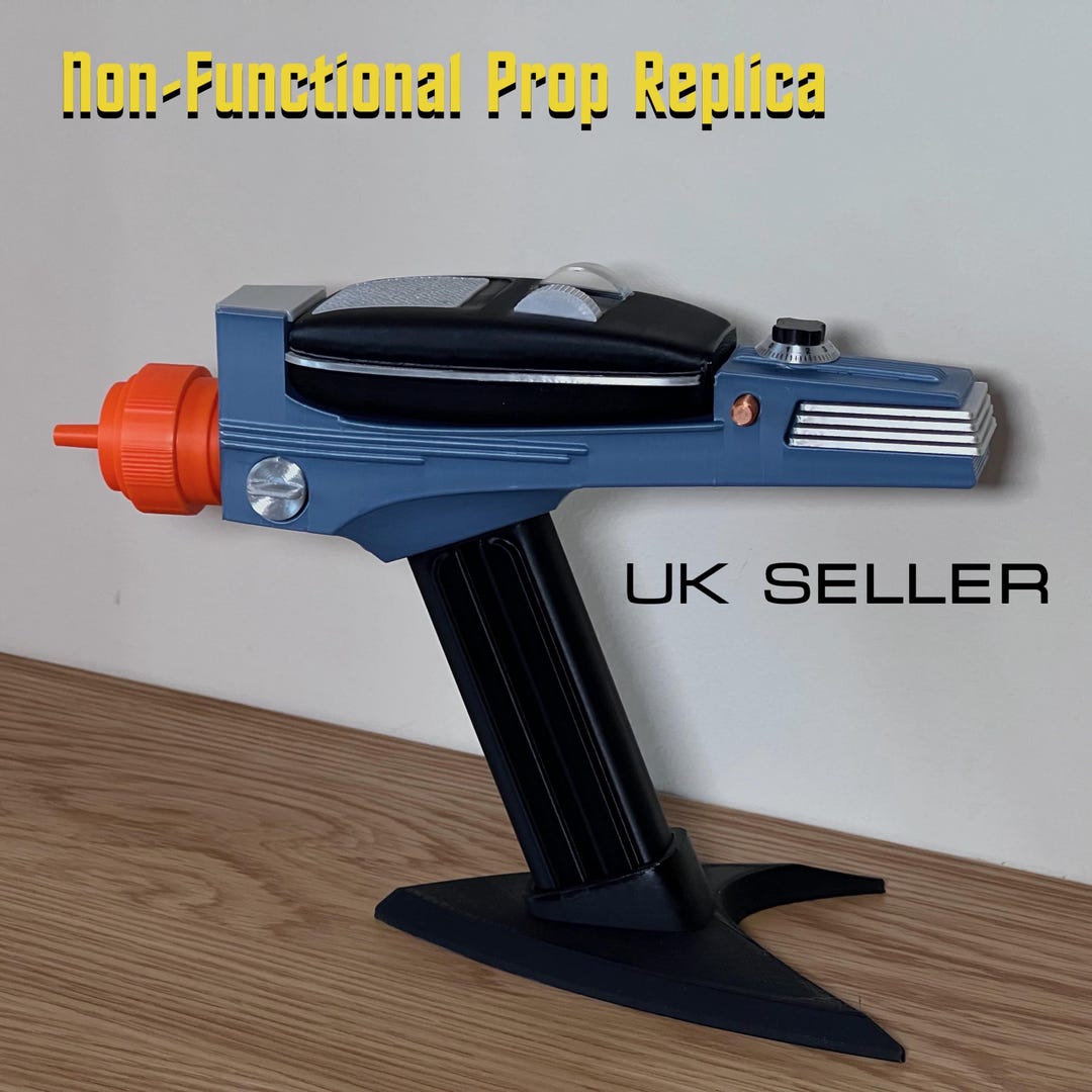 Star Trek: Original Series Type II Phaser Static Prop Replica Fan Art ...