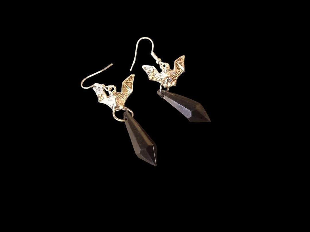 Goth Gothic Vampire Witchy Killstar "bats With Black Acrylic Crystals ...