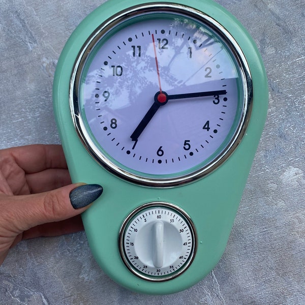 Retro Kitchen Clock - Etsy