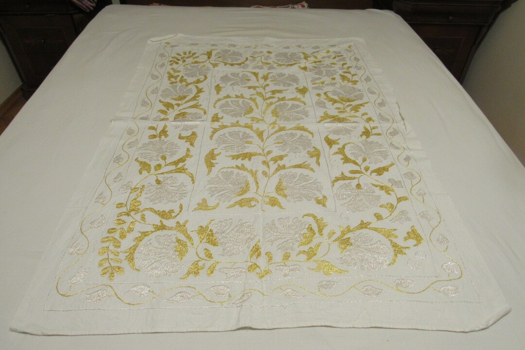 Wall Hanging Suzani,hand Made Table Cover,silk Embroidery Covers ...