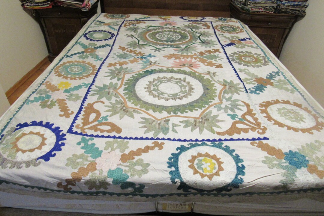 Vintage Suzani,middle Old Suzani,needlework Suzani Bedding,suzani ...