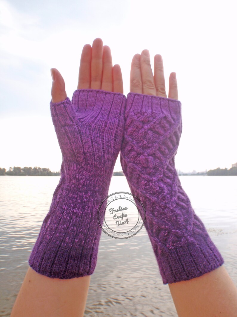 Fingerless gloves Gauntlets with a gradient Gloves and mittens | Etsy