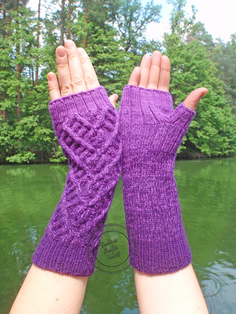 Fingerless gloves Gauntlets with a gradient Gloves and mittens | Etsy