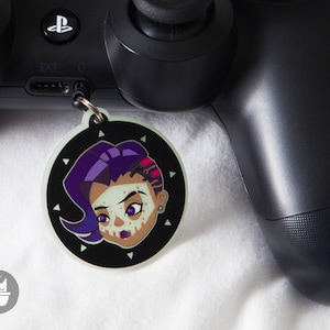 Glow in the Dark Sombra Charm/keychain/dust Plug Inspired by Overwatch ...