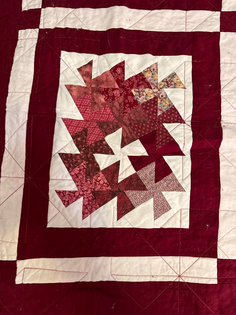 Maroon Pinwill Quilt - Etsy