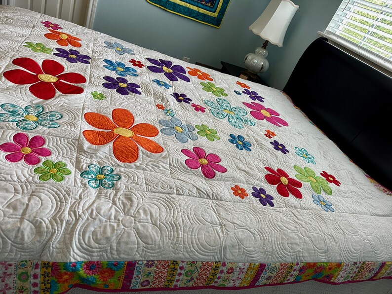 Beautiful Daisy Flower Queen Custom Quilt - Etsy