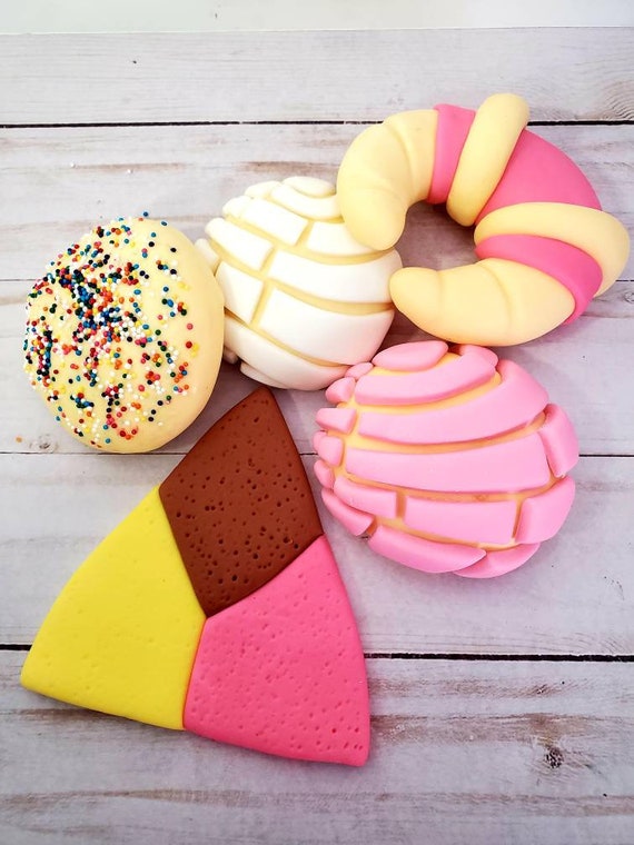 Concha Cake Topper Pan Dulce Cake Toppers Cinco De Mayo | Etsy