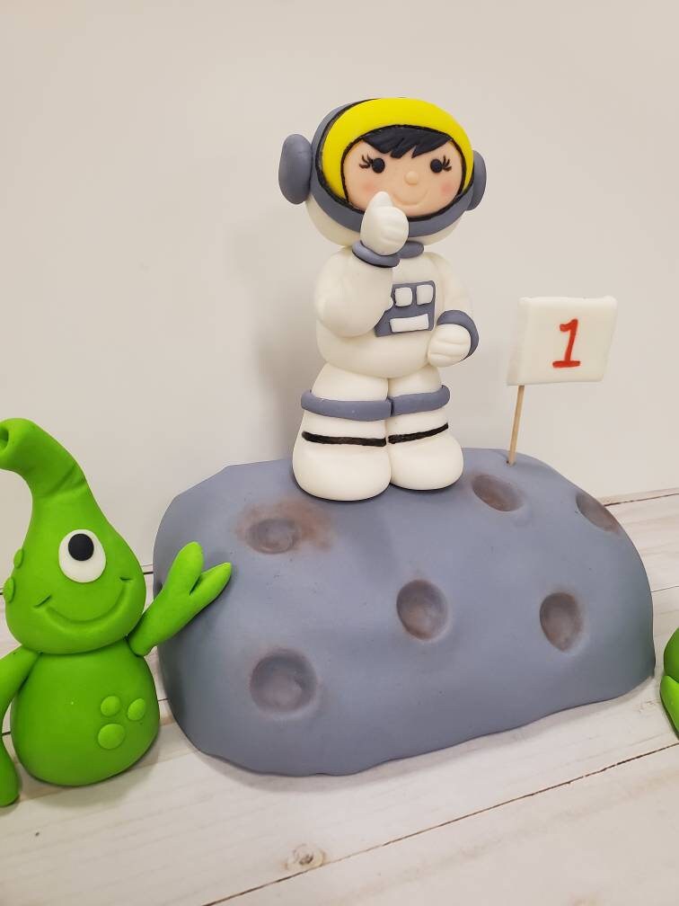 Astronaut Cake Topper Space Cake Topper Astronaut Birthday | Etsy