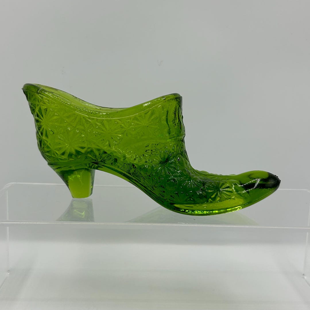 Daisy and Button Green Glass Slipper Shoe - Etsy