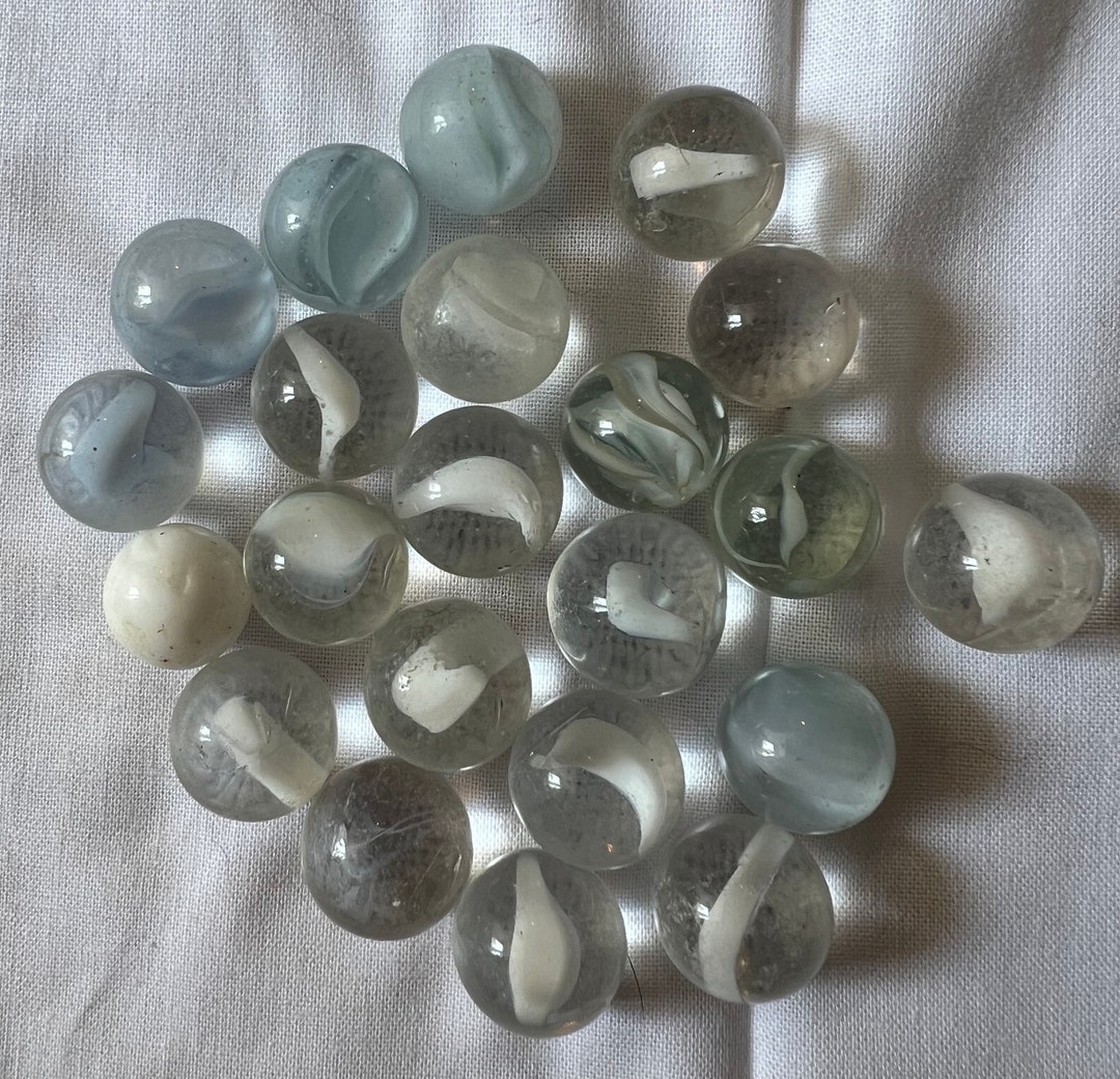 Vintage Marbles, White Comets and Cat Eyes, White Collector's Marbles ...