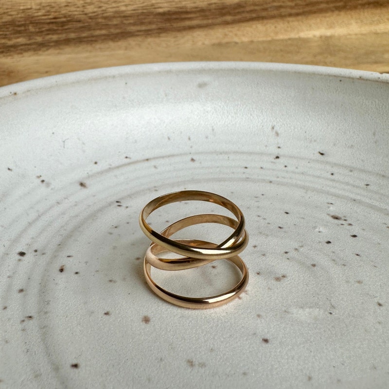 Overlapping Ring - Etsy