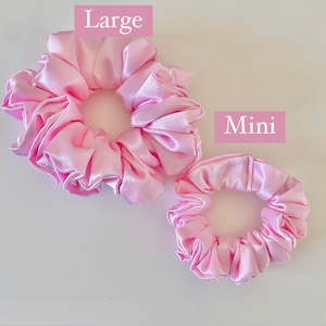 Pink Satin Scrunchie, Light Pastel Pink Satin Canada, Satin Scrunchies ...