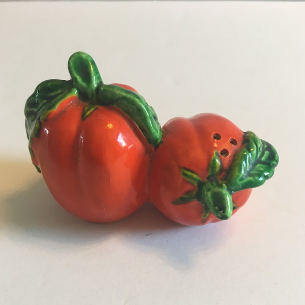 One Piece Salt Pepper Shakers - Etsy