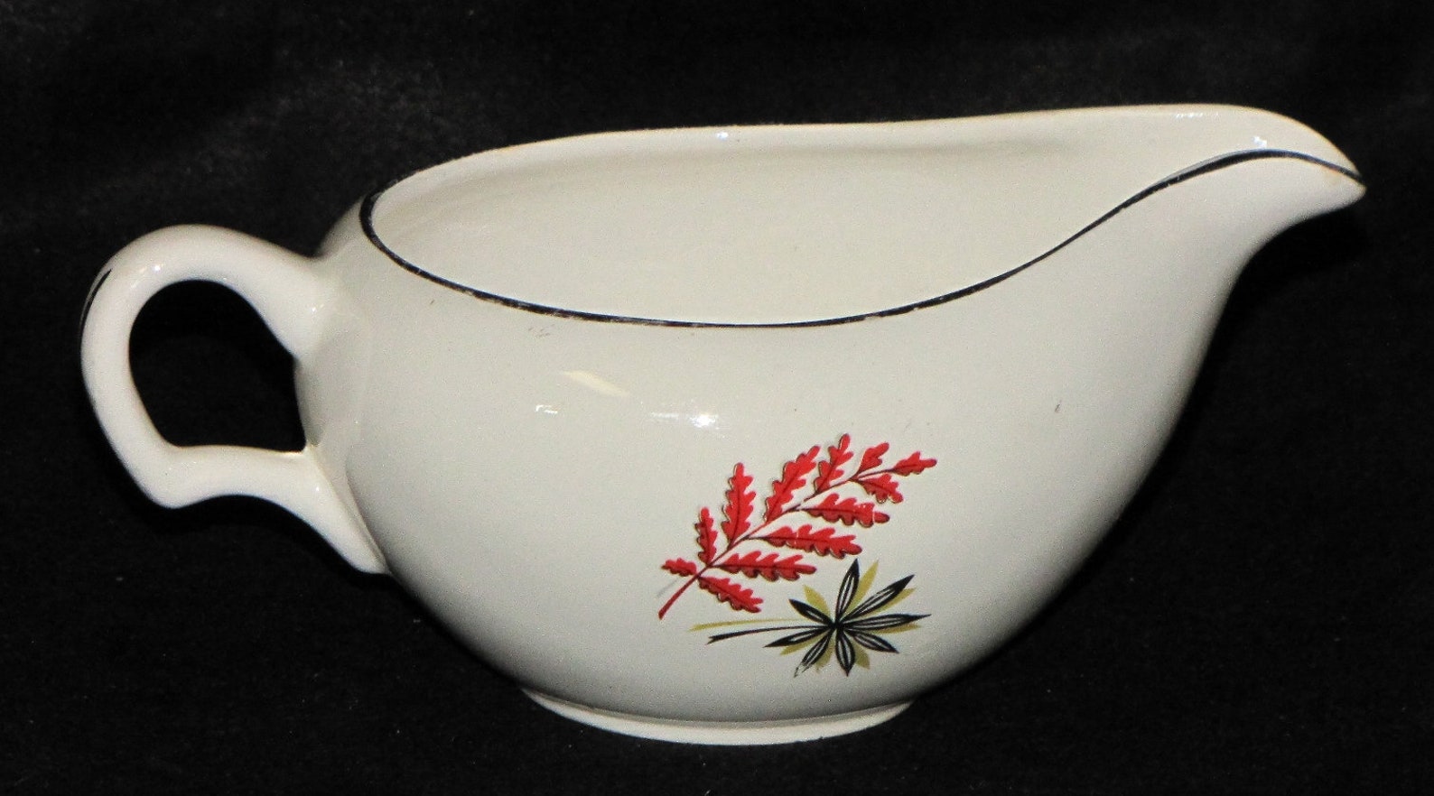 Vintage British Anchor England Pottery Red & Black Leaf Design Creamer ...