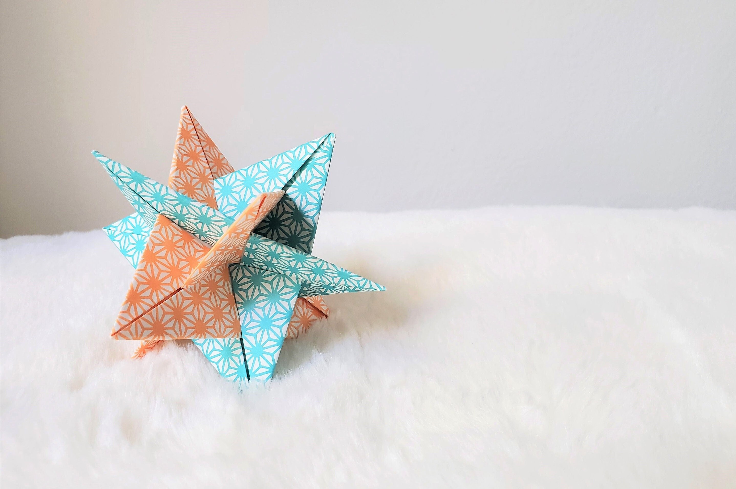 Patterned Modular Origami Figure 3D Star/triangle Kusudama - Etsy